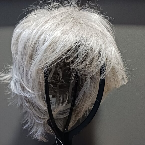 Toni Brattin | Hair | Nwt Toni Brattin Whimsical Wig Light Grey Plus ...